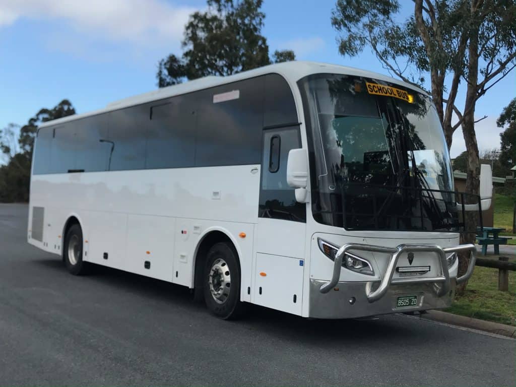 Challenger V10 - Challenger Bus and Coach